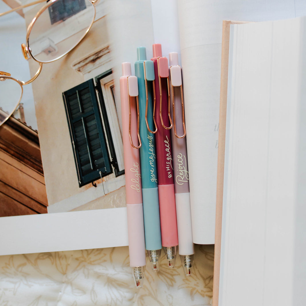 New – The Daily Grace Co.