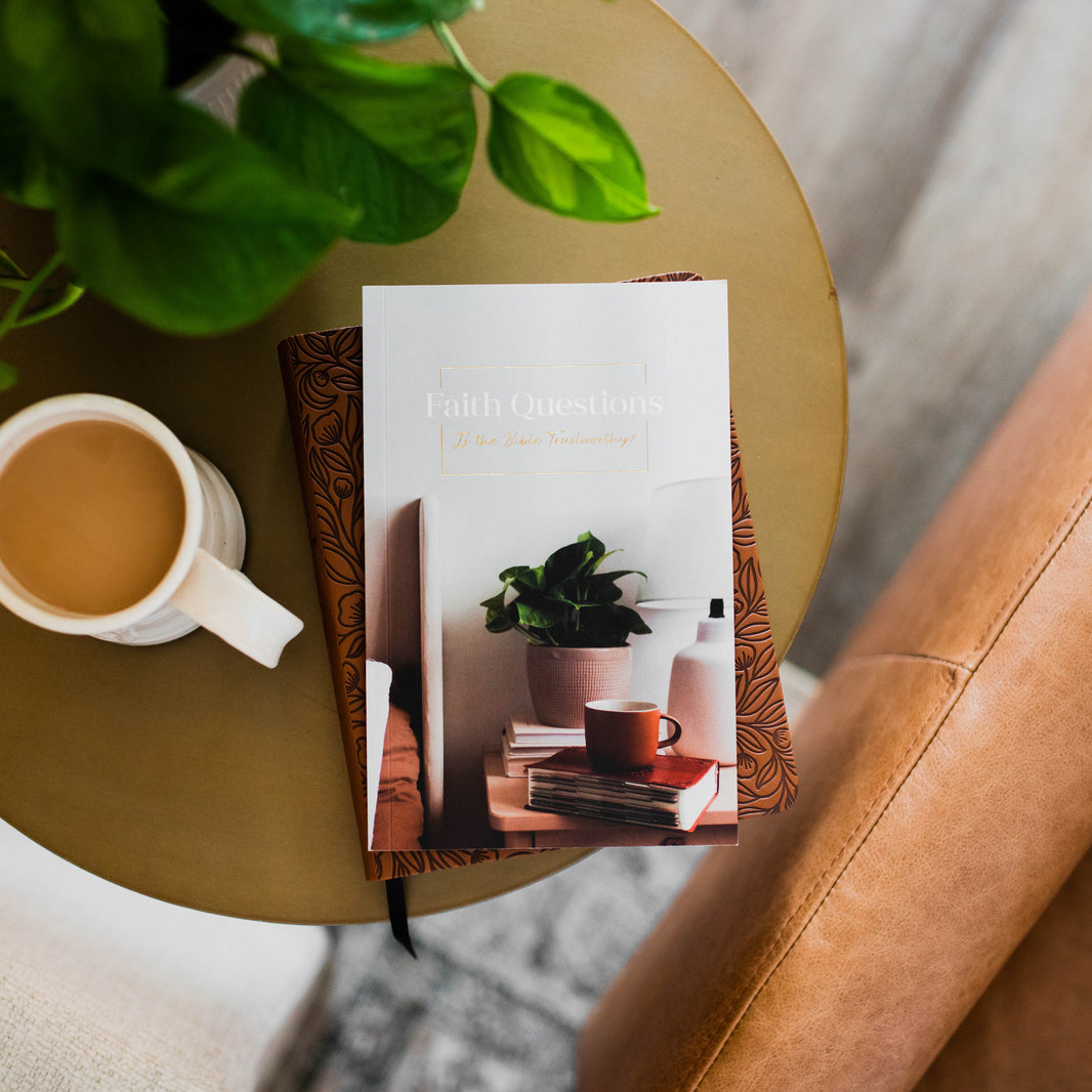 Books/Guides – The Daily Grace Co.