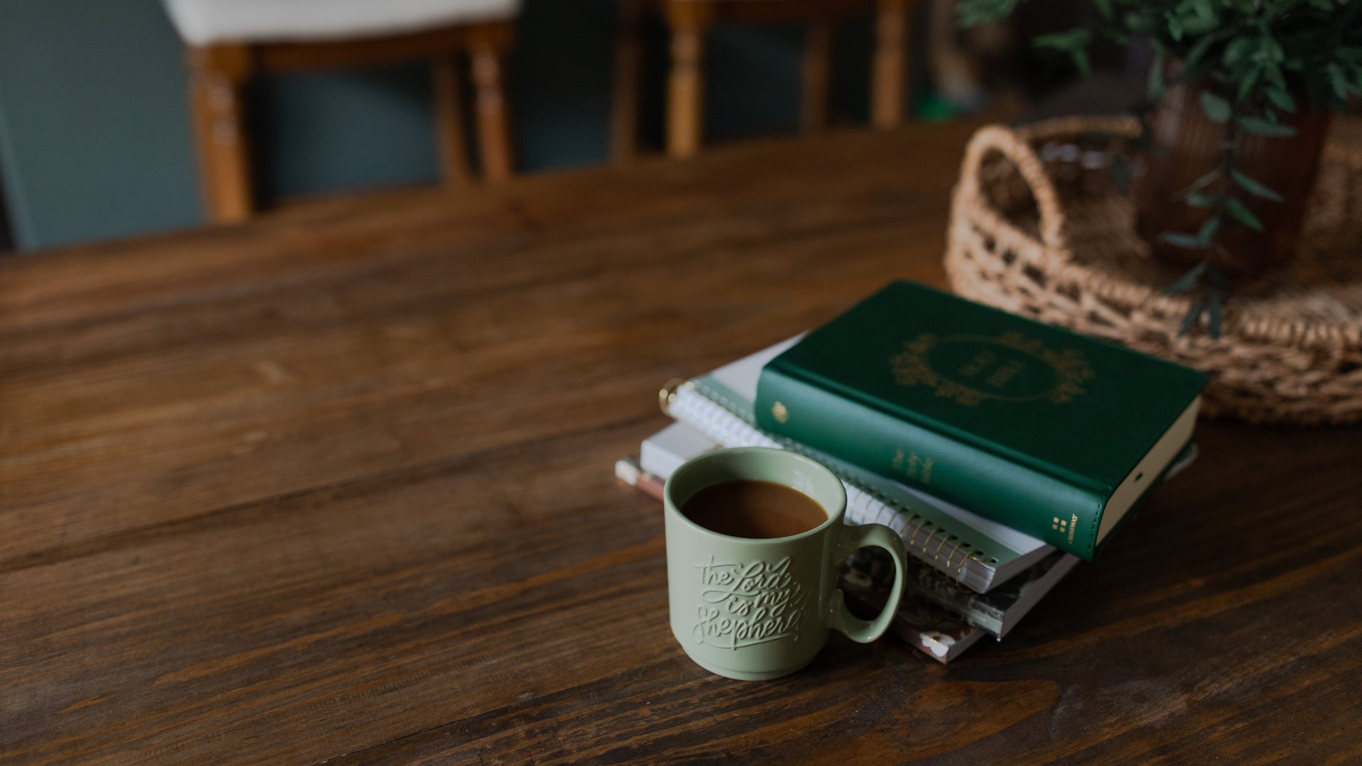 Equipping Disciples in the Word – The Daily Grace Co.