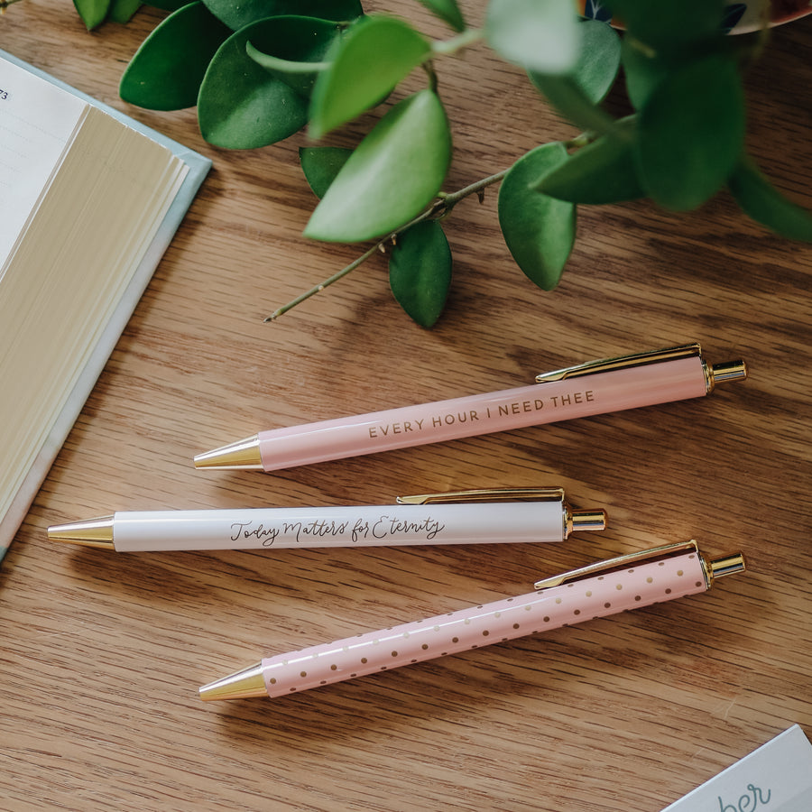 Pens and Highlighters – The Daily Grace Co.