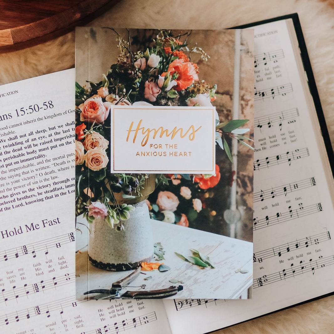 Books/Guides – The Daily Grace Co.